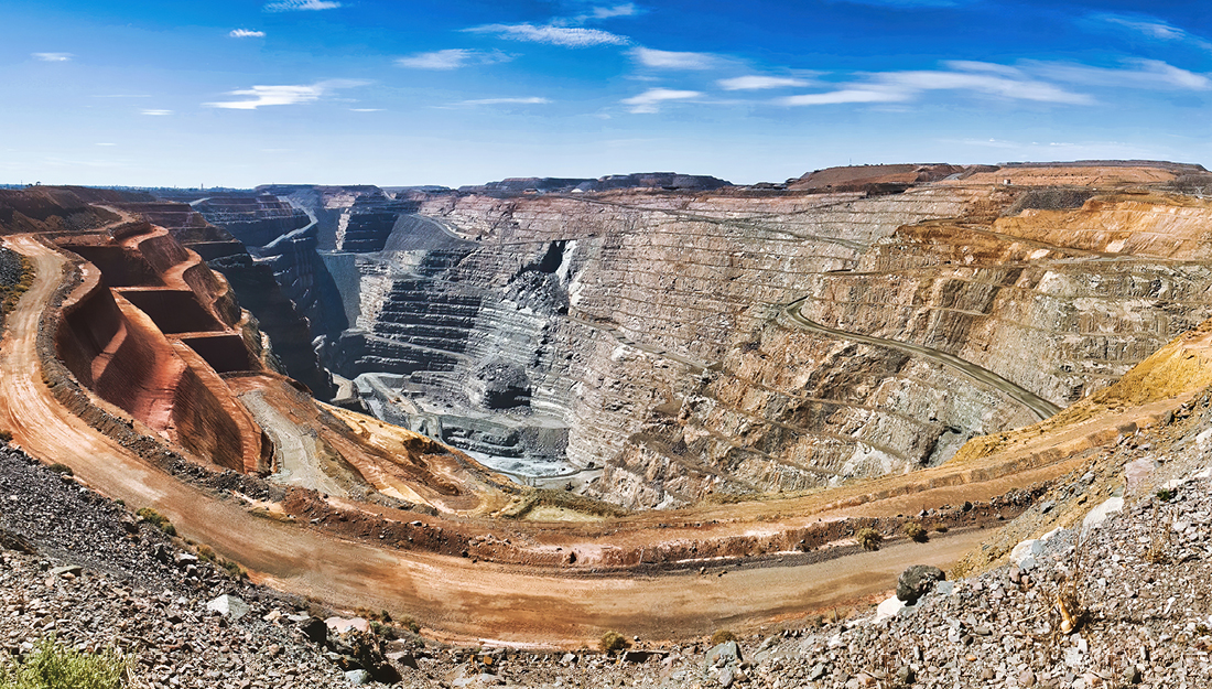 Reliable and safe compressed air for the mining industry - KAESER Know ...